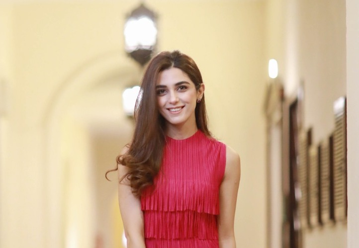 Maya Ali Brings Fringe Back! - Niche