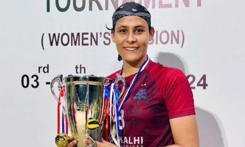 Pakistan' volleyball player Azra Farooq bestowed with prestigious title ...
